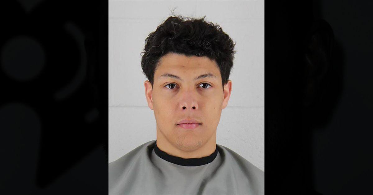 Prosecutors Move to Dismiss Charges Against Patrick Mahomes' Brother ...