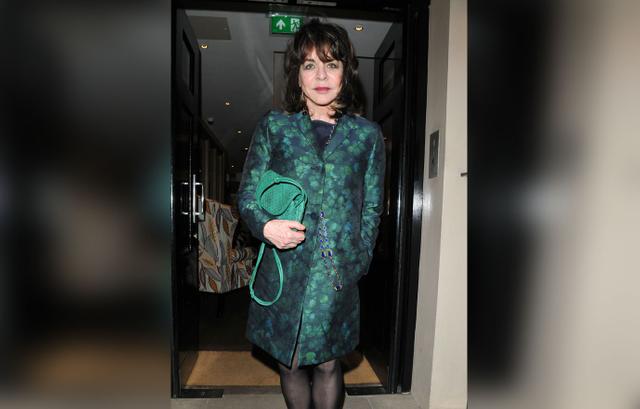 Stockard Channing Plastic Surgery Nightmare Exposed By Cosmetic Doctors
