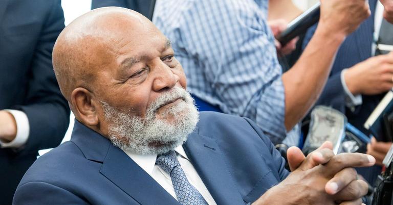 Estate Battle: NFL Legend Jim Brown's Daughter Files Lawsuit Claiming ...