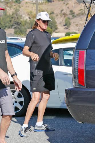 Hair Today, Hairless Tomorrow! Bruce Jenner Shows Off His Waxing ...
