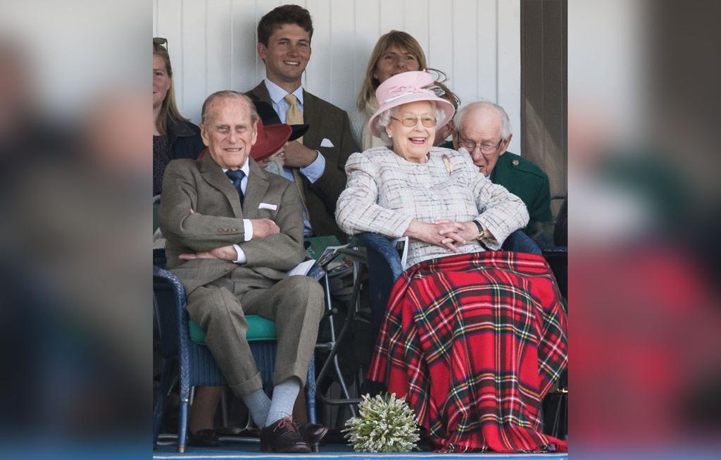 Inside Queen Elizabeth’s Secrets Behind Palace Doors