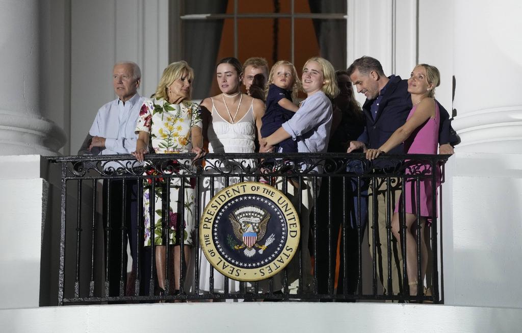 Hunter Biden's Ex-Lover Hallie Received $35k+ From Biden Associate ...