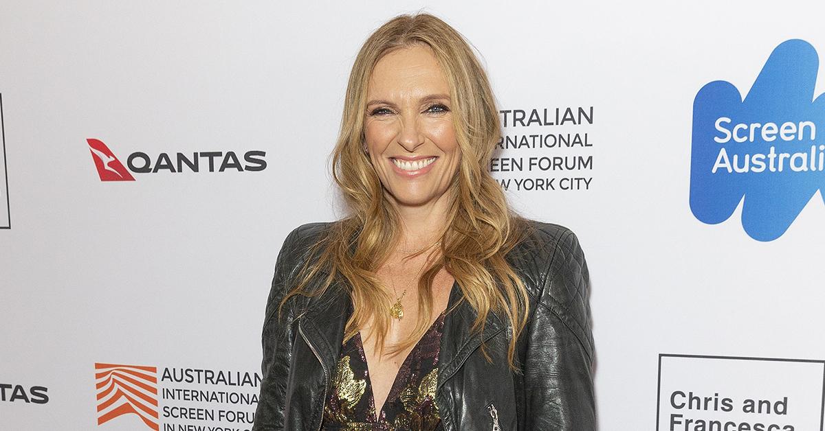 Toni Collette Announces Divorce After Husband's Kissing Pics
