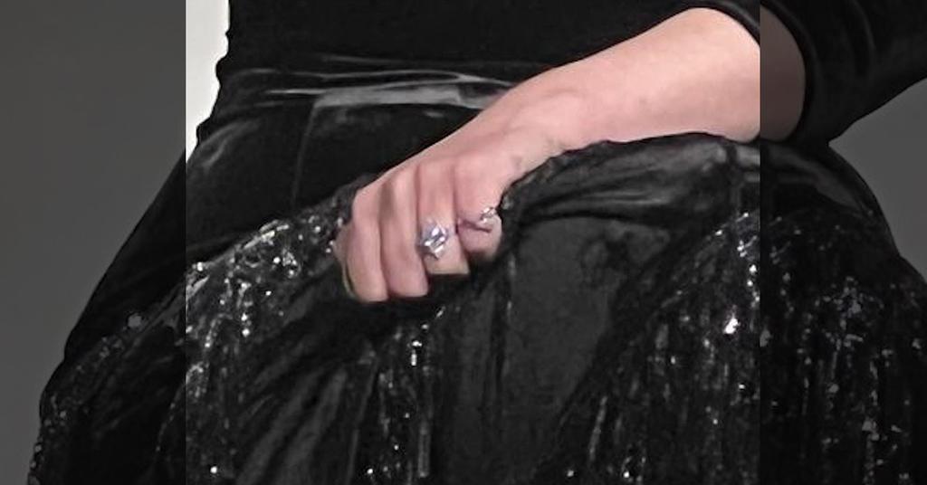 Engaged Adele Flashes Giant Diamond Ring