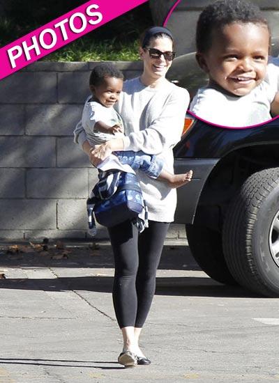 Say That Again Mom! Sandra Bullock's Usually Somber Louis Bardo Is All ...