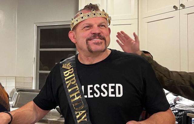 Chuck Liddell’s Estranged Wife Accuses UFC Legend Of Paying For His New ...