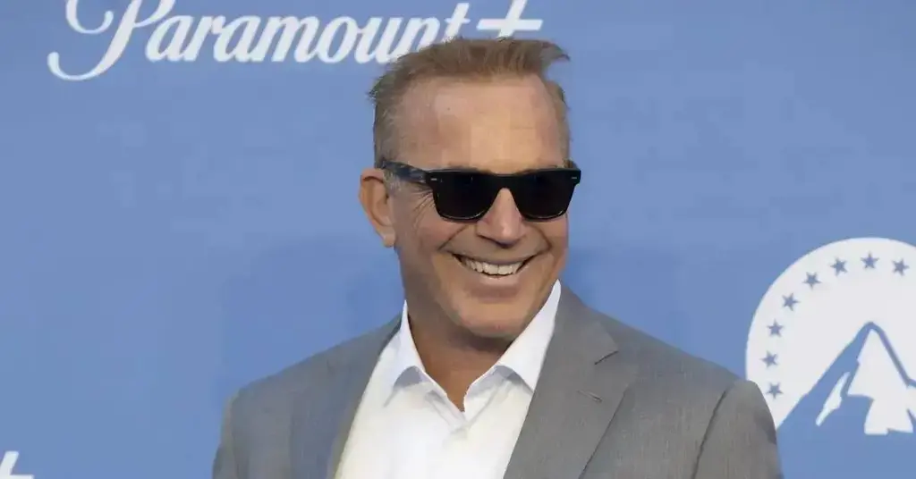 Kevin Costner And Sharon Stone Set Tongues Wagging With Flirty Show At Bash