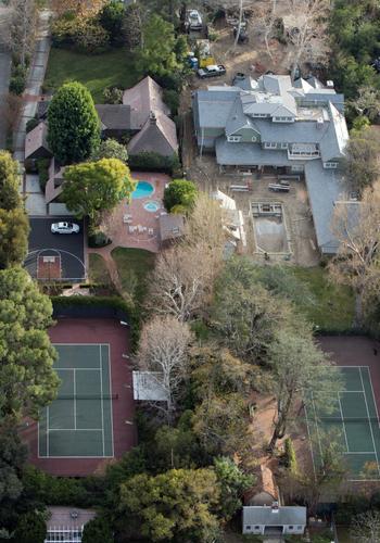 See Inside Melissa McCarthy's Luxurious Multi-Million Dollar Home