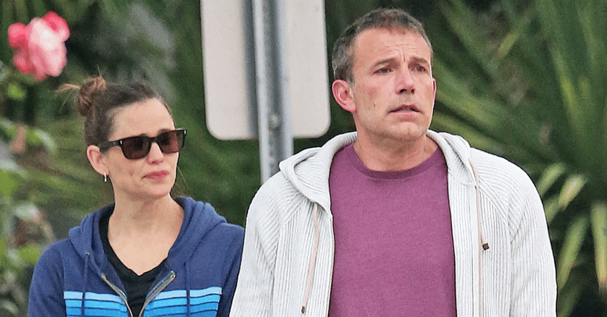 Ben Affleck Sparks Relapse Fears as Divorce From Jennifer Lopez is ...