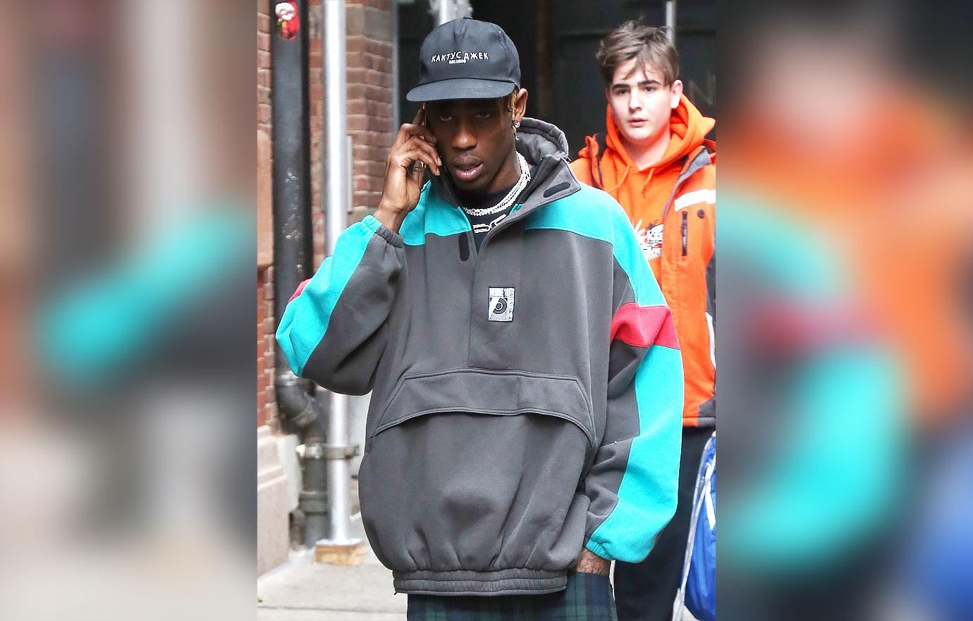 Travis Scott Deletes Photos Of Fans Seriously Injured From His IG As ...