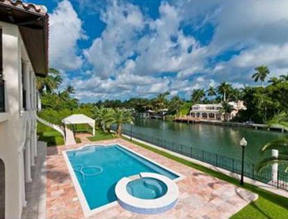 The Home Gail Posner Left To Her Chihuahua Sells For $8.4 Million