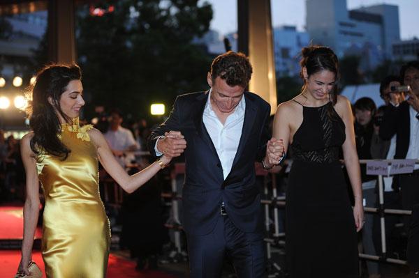 Scary Skinny Amal Clooney Attends 'Tomorrowland' Premiere In Tokyo With ...