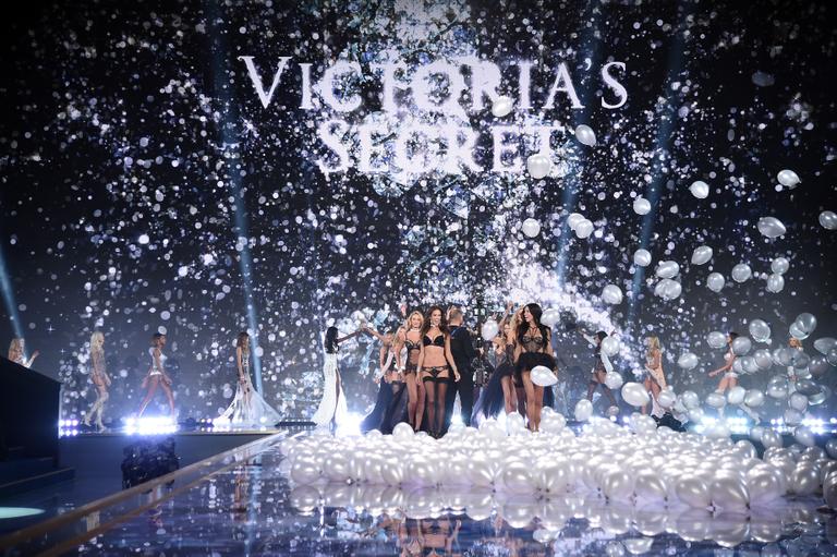 Heavenly! Victoria’s Secret Angels Take To The Runway In Annual Fashion ...