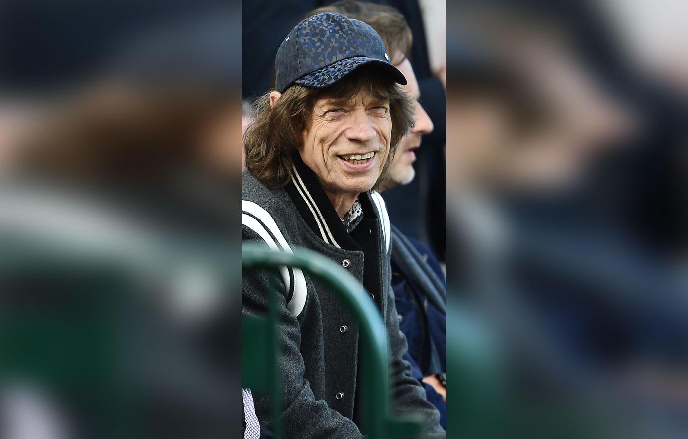 Mick Jagger Looks Happy & Healthy In NYC After Heart Surgery