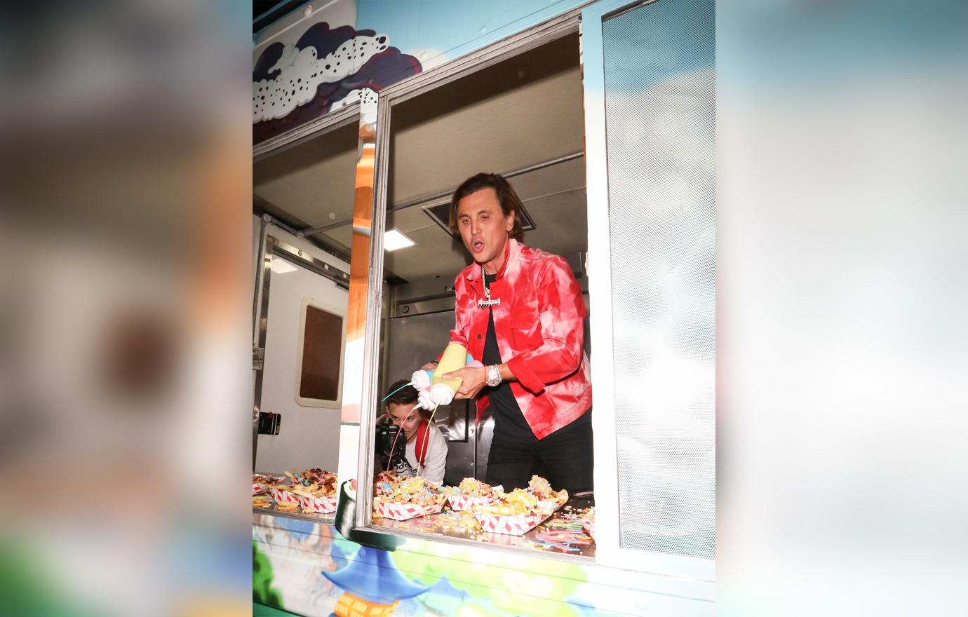Jonathan Cheban Foodgod Food Truck Atari Game At Craig’s