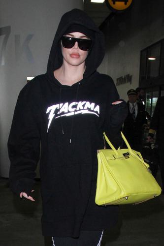 Extreme Puffy Pout: Khloe Has MASSIVE New Lips