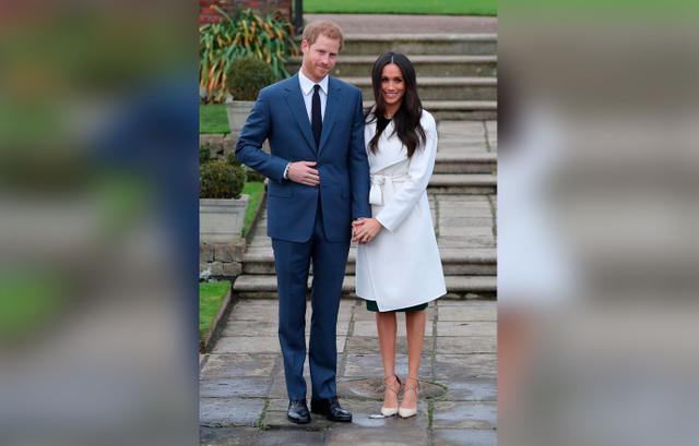 Meghan Markle Engagement Ring Photos Prince Harry Proposal Royal Wedding