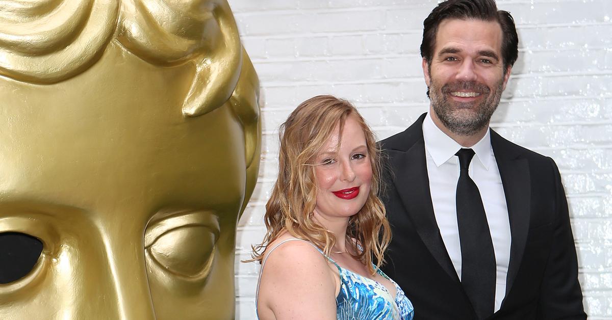 Dead Pool 2 Star Rob Delaney To Become Father Again