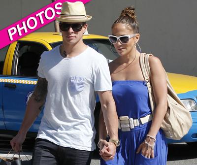 J.Lo & Casper Smart Skip The Billboard Music Awards To Shop In LA
