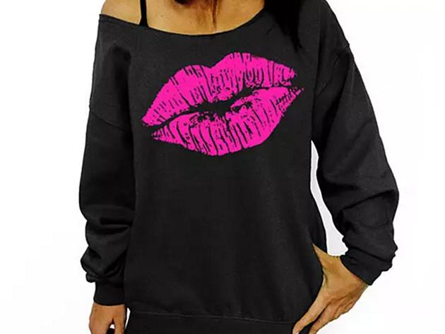 Trend watch! This Stylish Lip Print Top Is Perfectly Casual & Cute