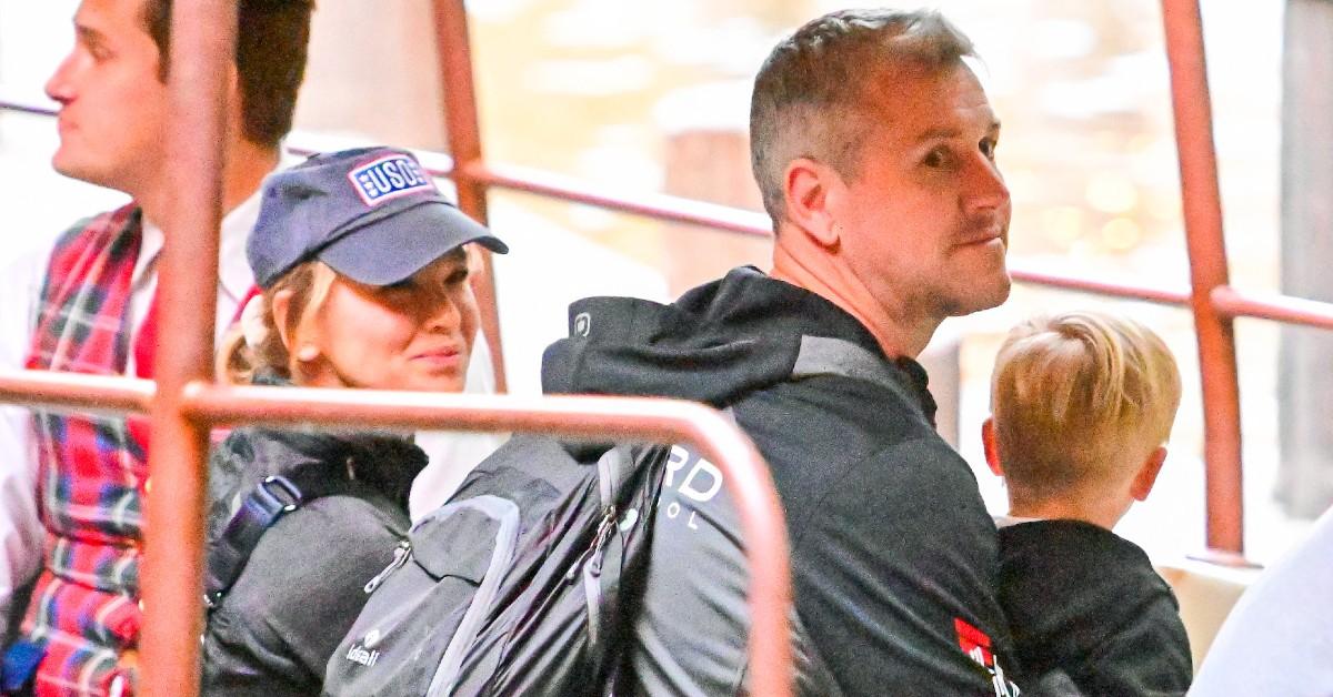 Renée Zellweger 'Planning Small Wedding' With Ant Anstead