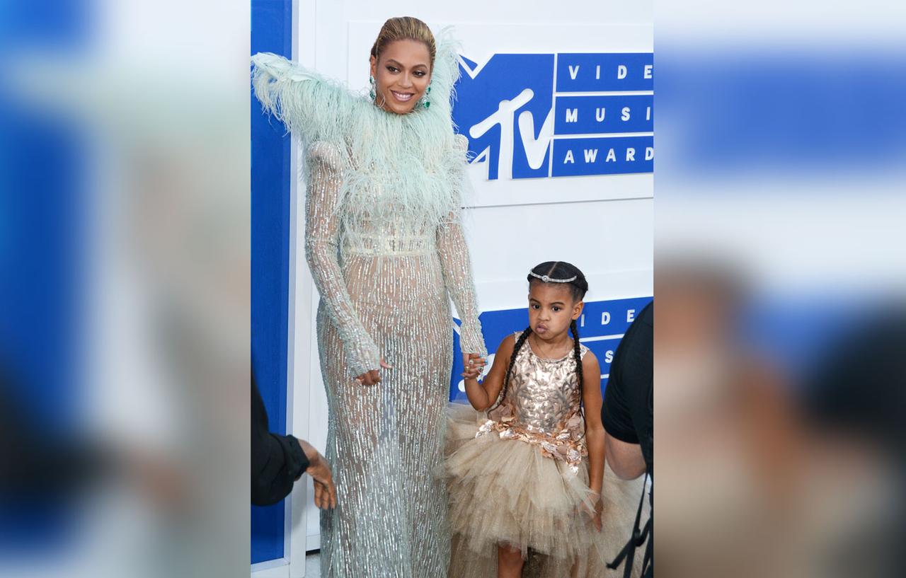 Beyoncé And Jay-Z's Oldest Child Blue Ivy All Grown Up In Rare Sighting ...