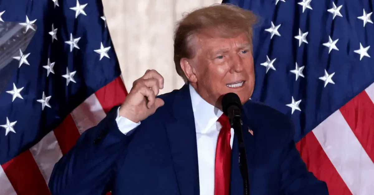 Ex-Trump Advisor Rips His Current Staff as ‘Chronically Unemployable ...