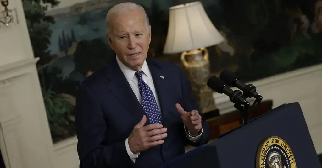 Ex-Obama Aides Express Concern Over 'Frail' and 'Mumbly' Joe Biden