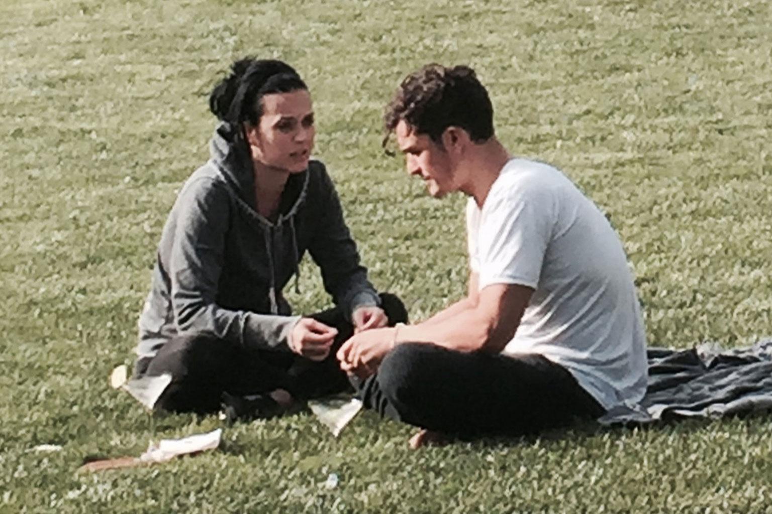 Katy Perry & Orlando Bloom Pack On The PDA In Colorado
