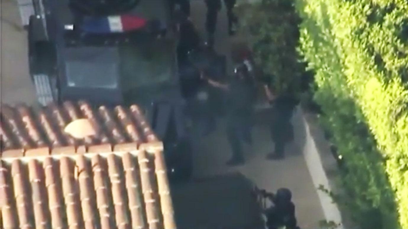 Man Dead After Standoff With Joseph Gordon-Levitt Family