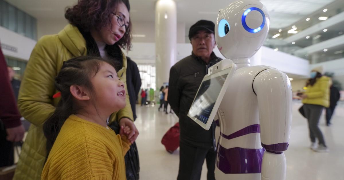 New Robot Impresses In Question And Answer Video Post