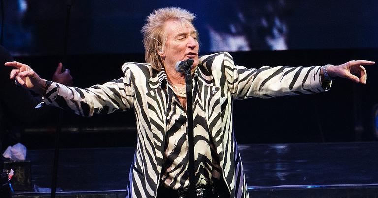 Rod Stewart Sparks Fears His Heart Will Explode