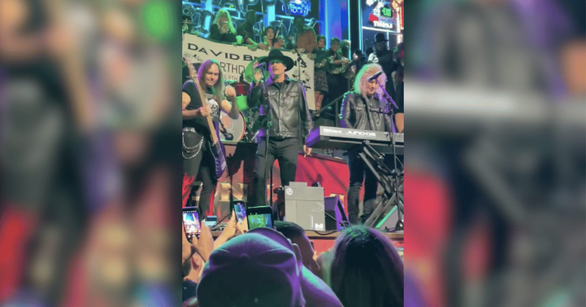 Kid Rock Storms Off Stage at Jon Bon Jovi's Bar After Cursing at Crowd