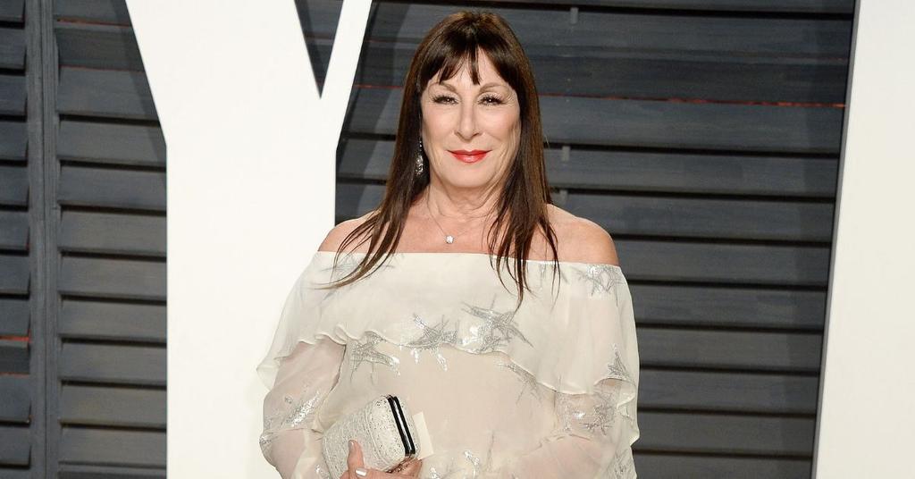 Anjelica Houston, 73, Celebrating Cancer Triumph