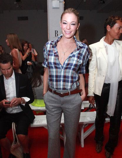 LeAnn Rimes Wears Men's Clothes To Fashion Show!