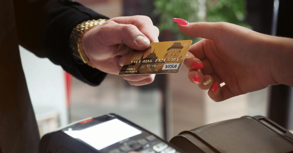 5 Tips for Taking Out Your First Credit Card
