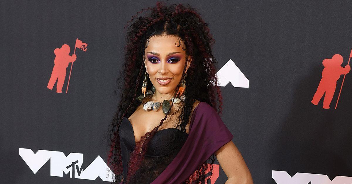 Doja Cat’s Mom Demands Singer's Estranged Father Not Be Awarded Spousal ...