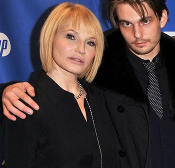 Uber Cougar : Ellen Barkin Gets Serious With Boyfriend 31 Years Her Junior
