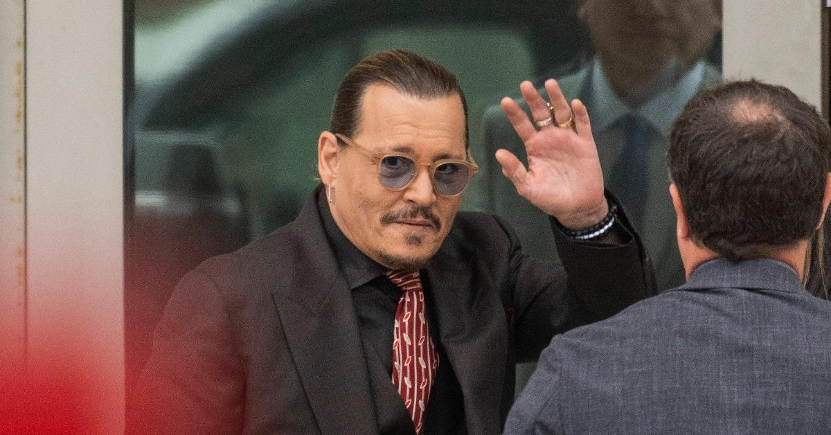Johnny Depp's Texts Apologizing To Amber Heard Exposed In Court