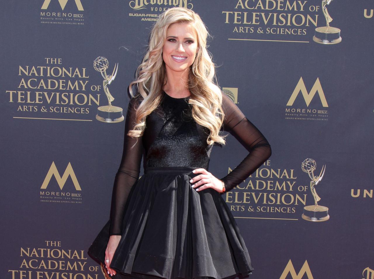 'Flip Or Flop' Star Christina Haack's Dramatic Makeover Throughout The ...