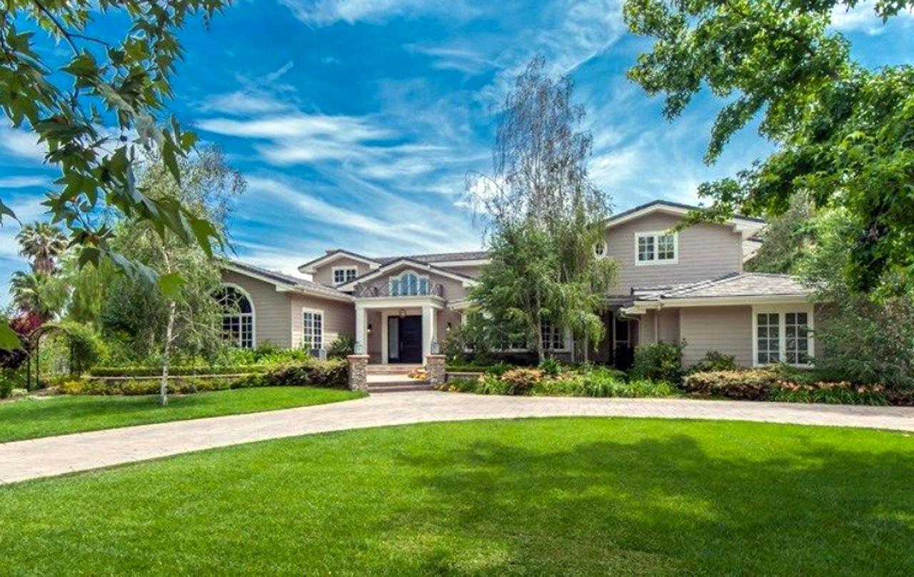 Denise's $5 Million LA Home FINALLY Sold & Neighbor Nemesis Nicollette ...