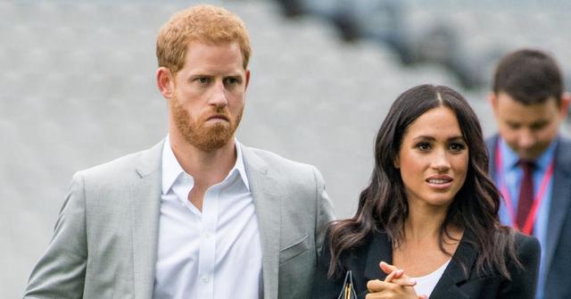 Hypocrites Harry And Meghan Accused Of Leaking Birthday Call To Charles