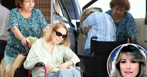 [Pics] Teri Garr Battles Multiple Sclerosis