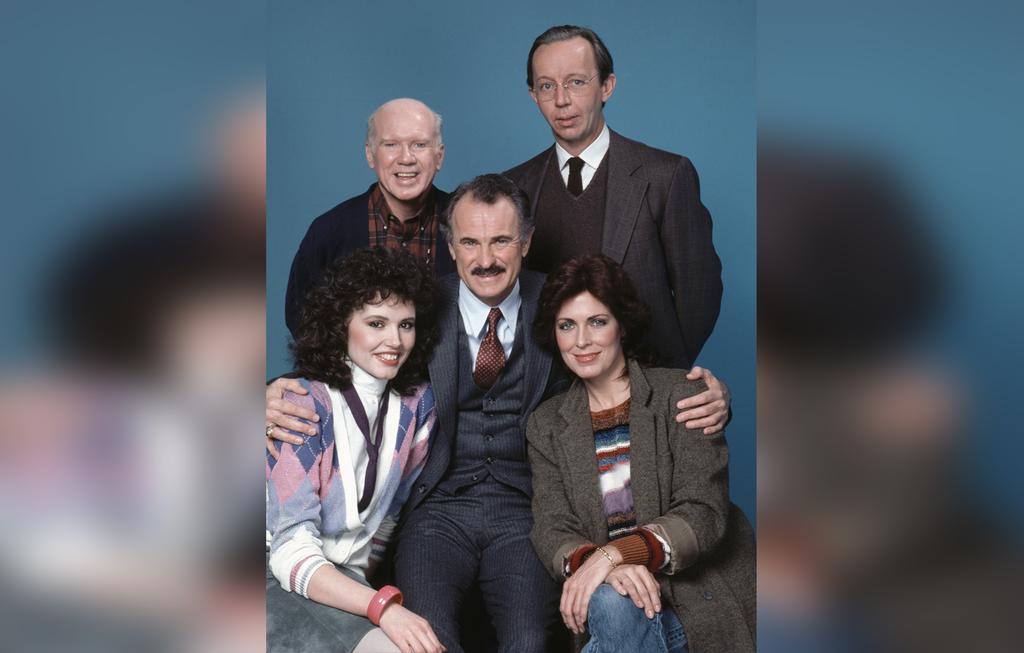 ‘ALF’ Star Max Wright’s Drug & Gay Scandal Exposed As Reboot Announced