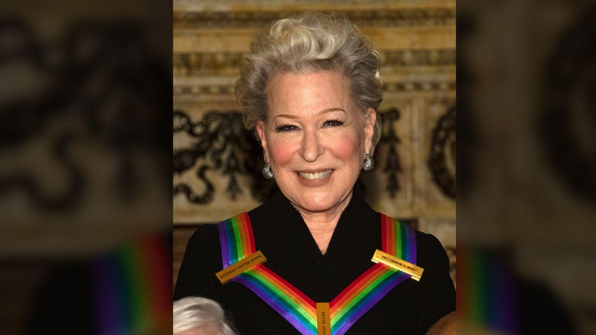 Bette Midler Quietly Quits Performing, Singer May Never Return