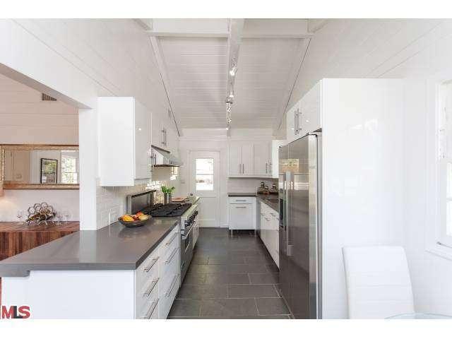 Ellen Page Selling Her Sweet Studio City Home For $1 Million