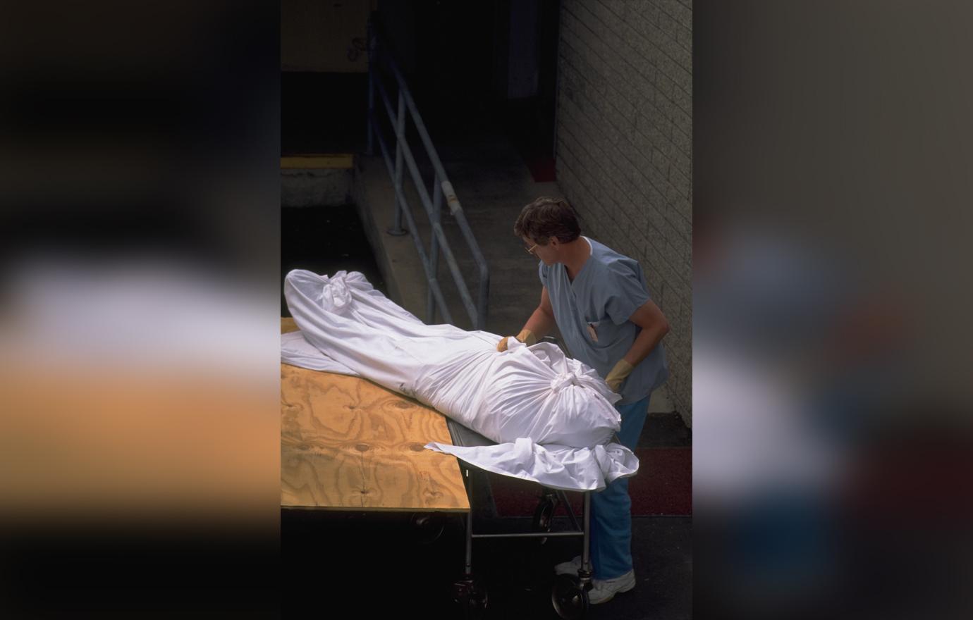 Heaven’s Gate Cult Suicide Shocking Death Photos