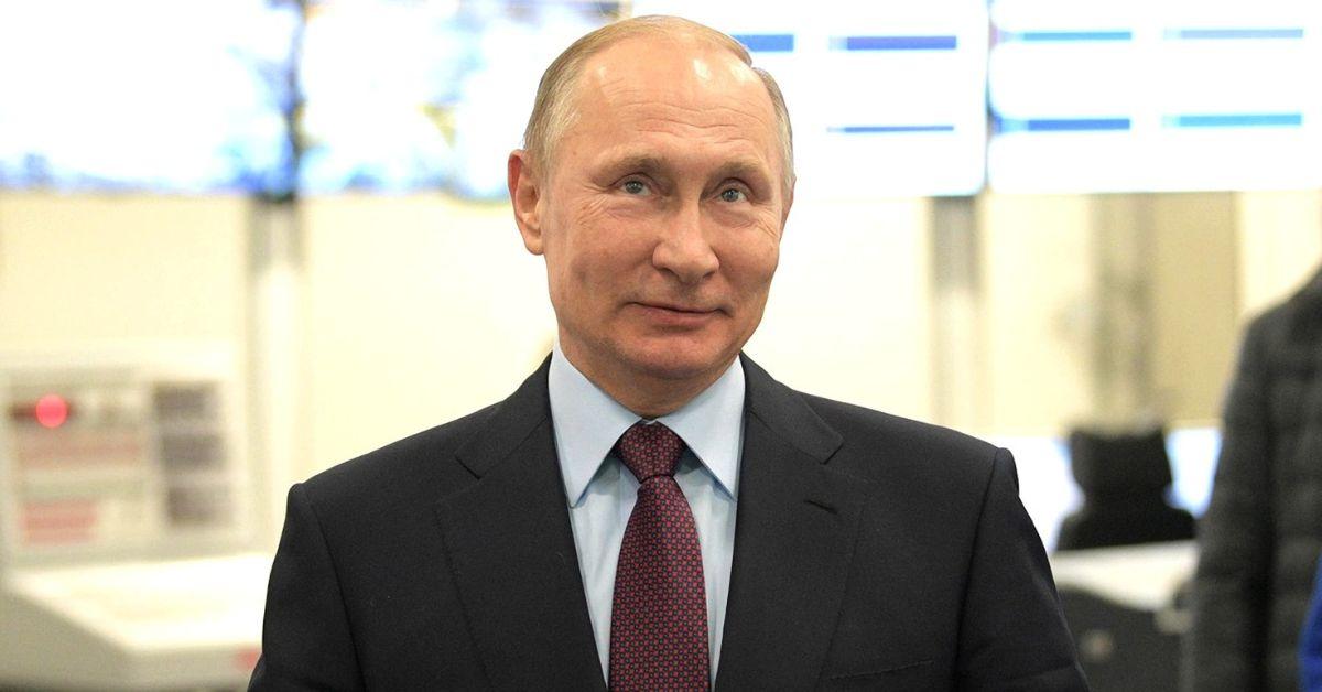 Putin's Former Mentor Dies Mysteriously After Criticizing Russian Leader