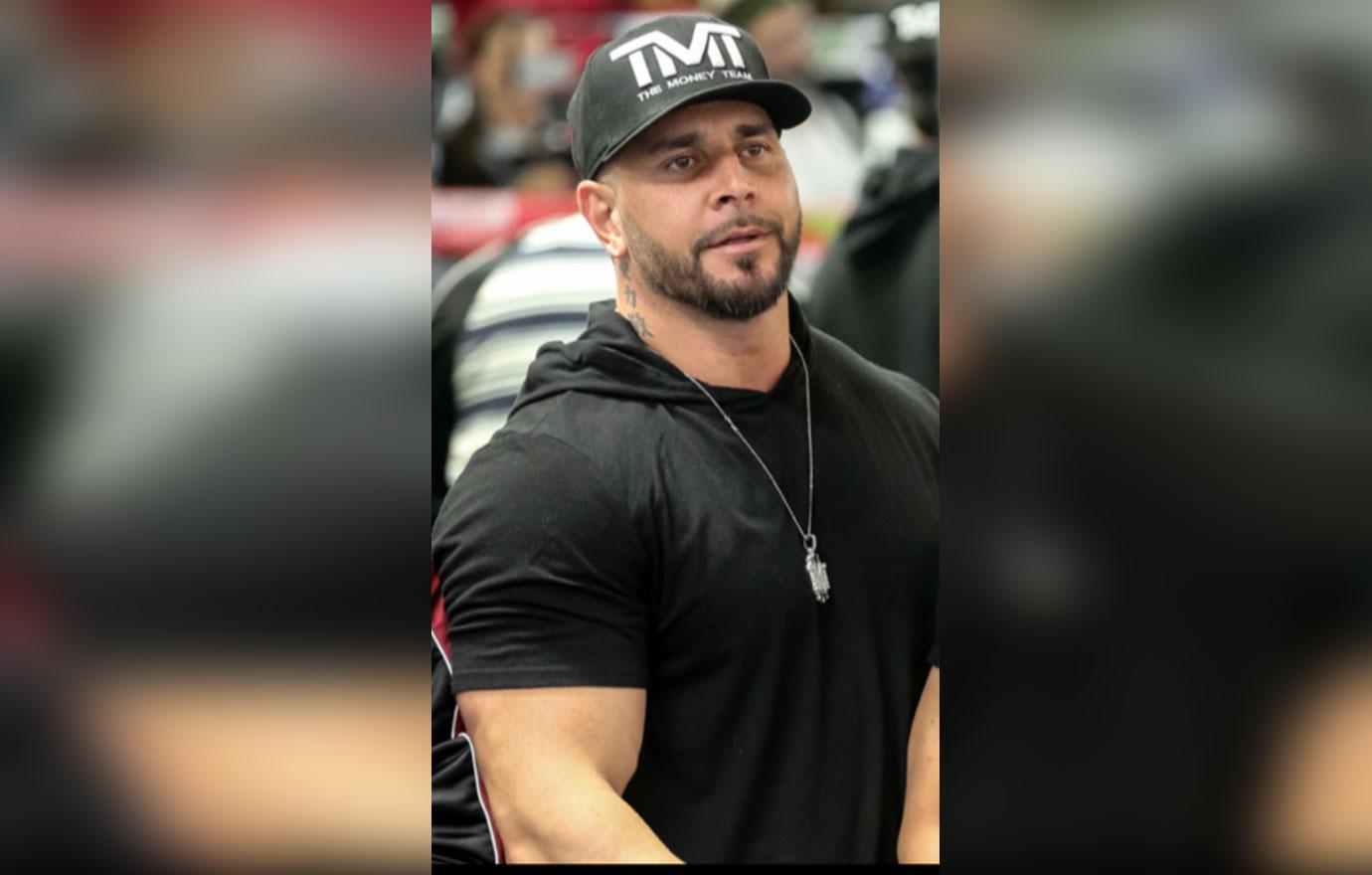 Interview With Floyd Mayweather's Bodyguard Who Once Got Shot On The ...