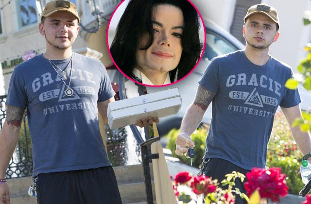 [PICS] Prince Jackson Sports New Ink & Weight Loss In Calabasas